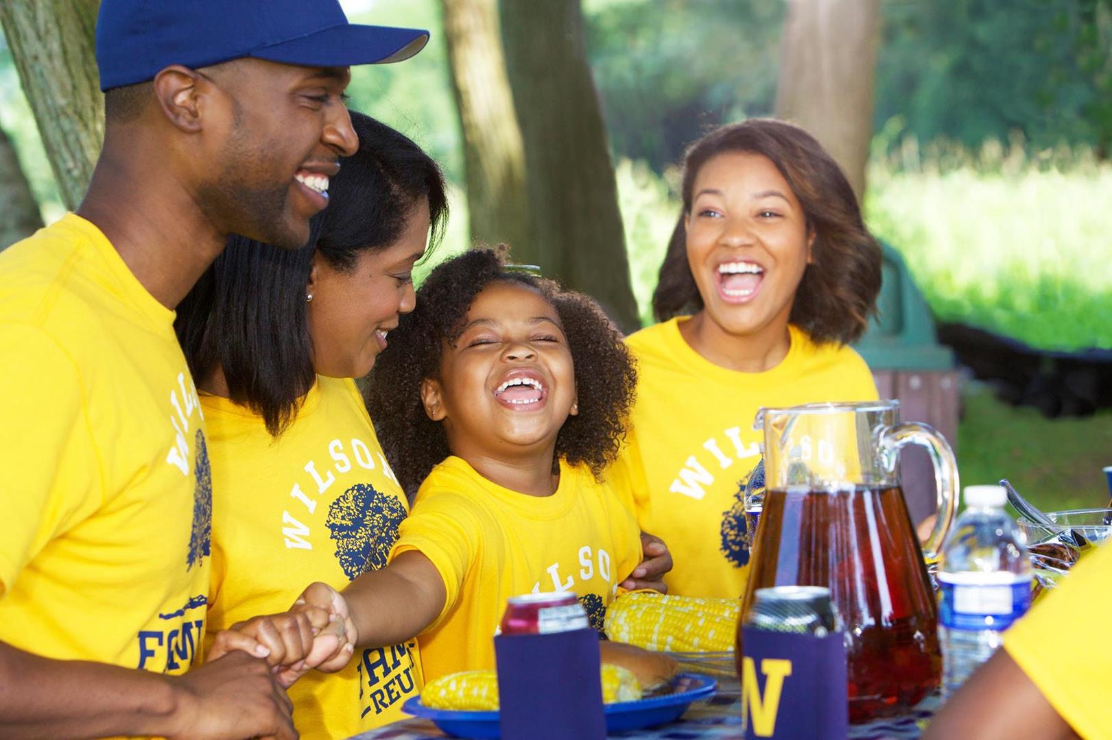 Families Reunite For Celebration Vacations