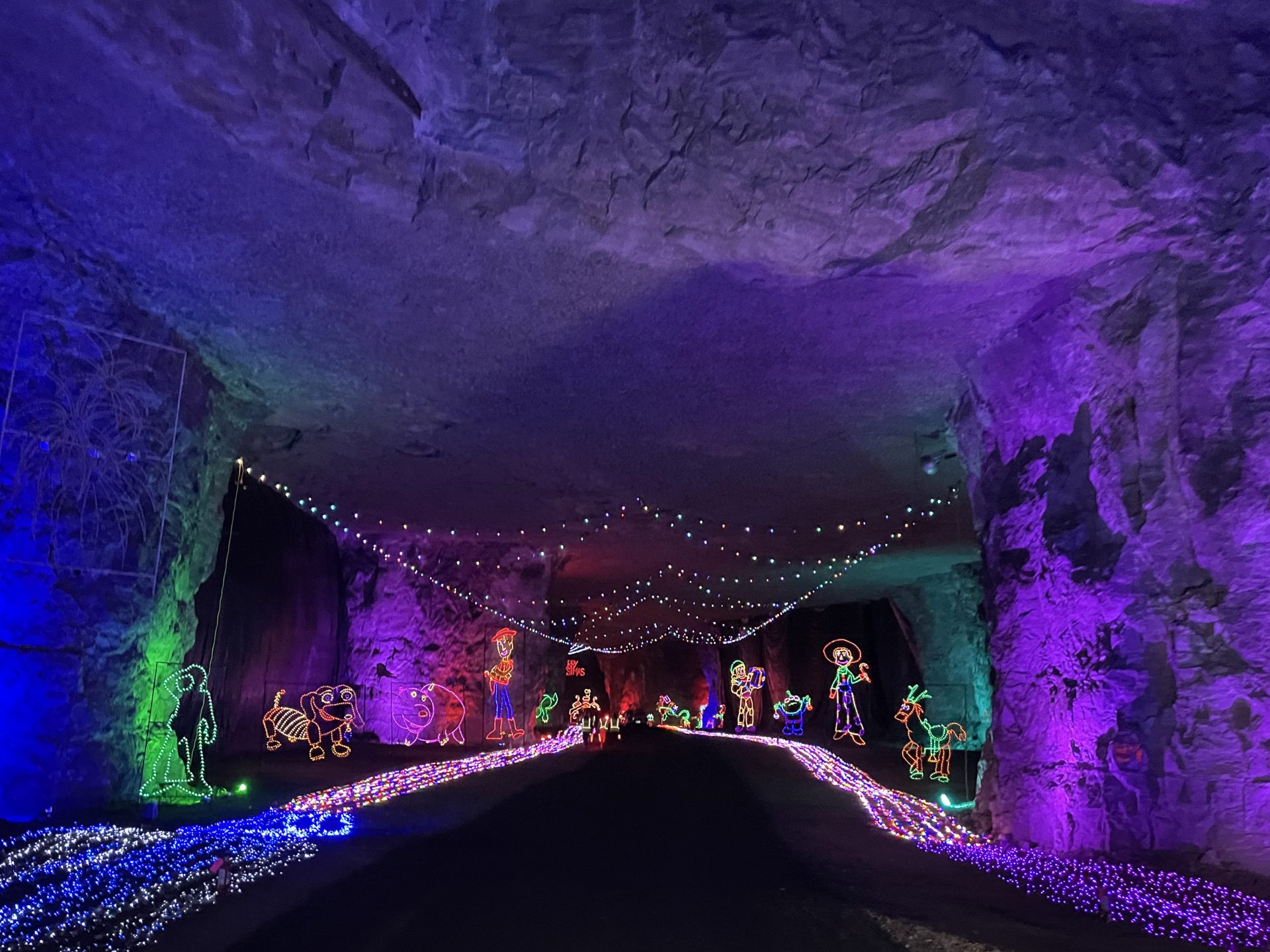 21 Top Christmas Light Shows in the U.S. to Brighten the Holidays
