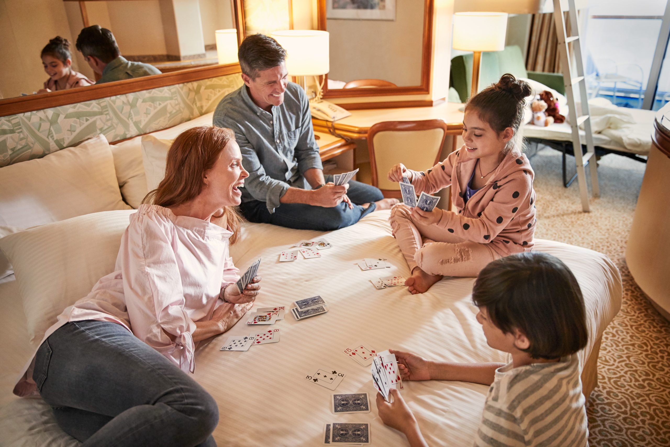 Planning A Family Reunion With These 10 Cruise Tips